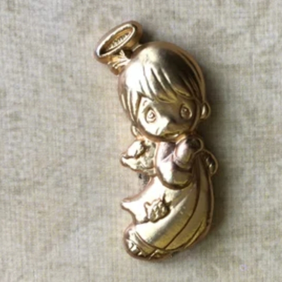 Precious Moments | Jewelry | Precious Moments Gold Pin | Poshmark
